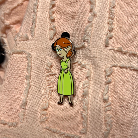Disney | Accessories | Disney Parks Authentic Trading Pin Ellie Up ...